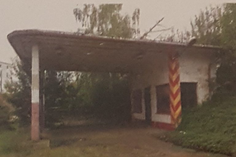 Minol – Tankstellen der Fünfziger und Sechziger Jahre in der DDR, hier ...