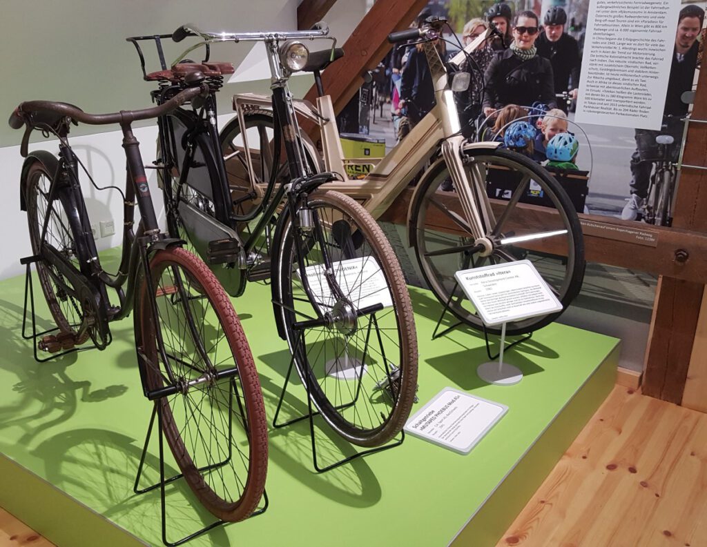 Velocium Weinböhla – das neue Fahrrad-Museum in Sachsen… – Victoria ...